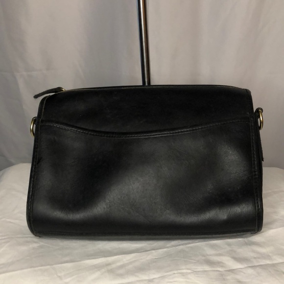 Hunt Club | Bags | Hunt Club Black Vintage Soft Genuine Leather ...